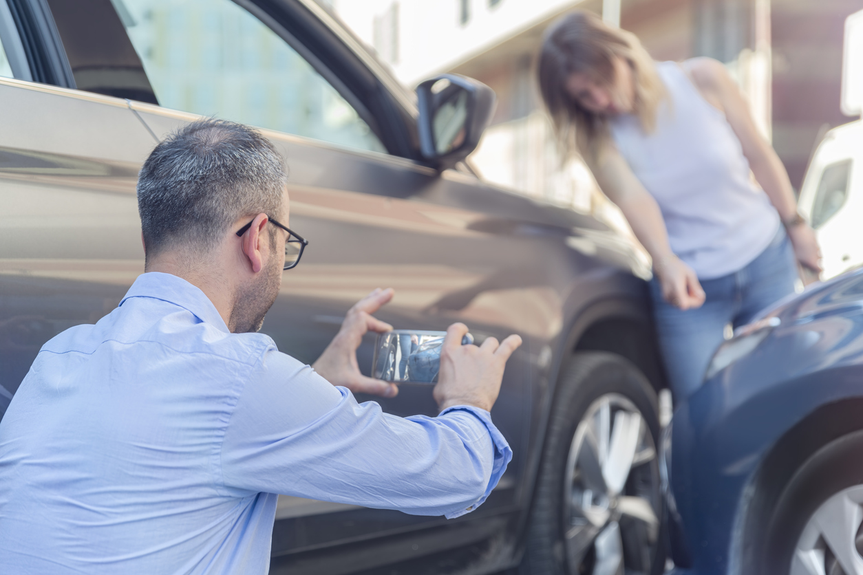 U-Turn Car Accident Lawyer in Seattle | Davis Law Group Car Accident ...